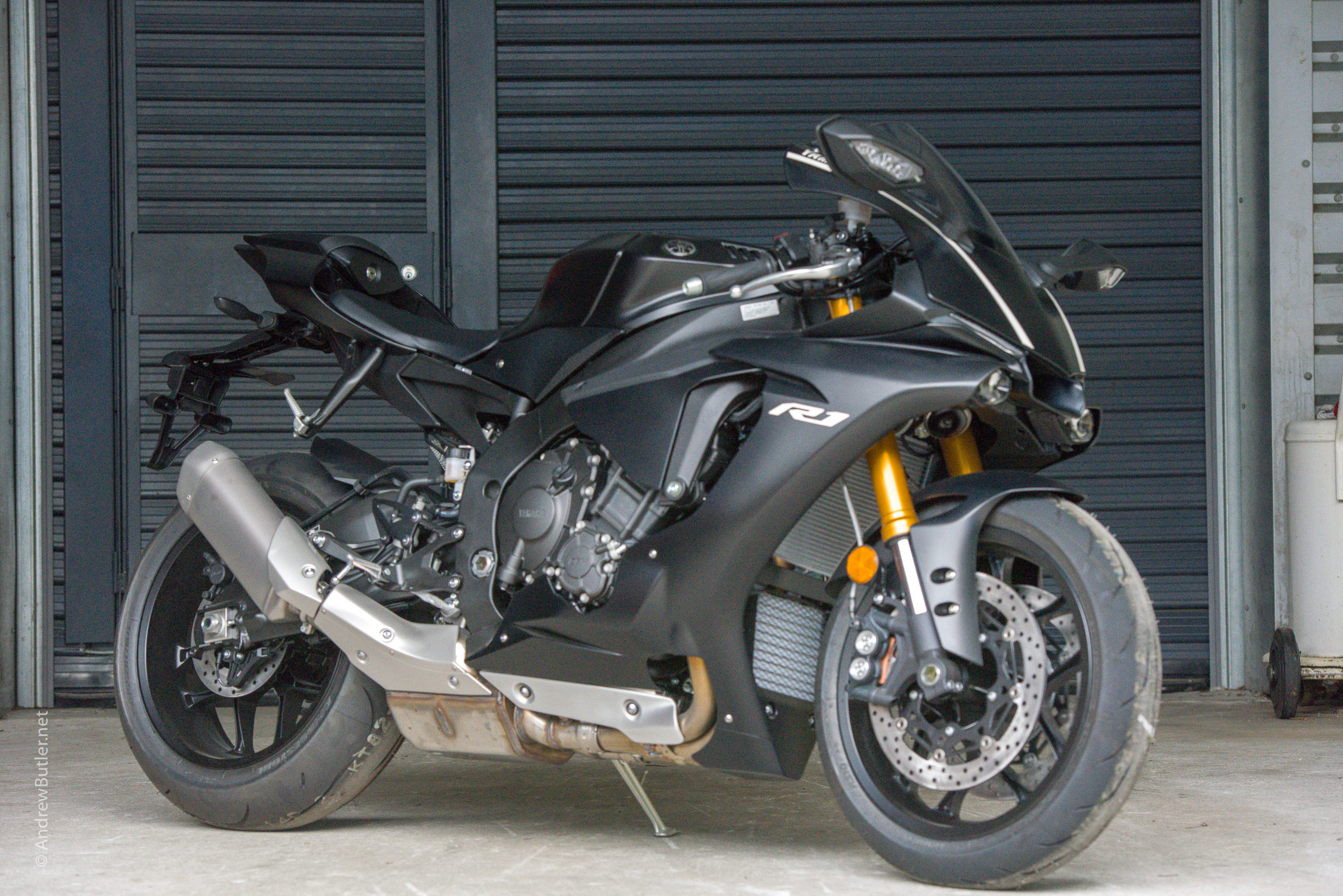 Step by Step Guide to Lighting a Motorbike Shoot – Exeter Photographer ...